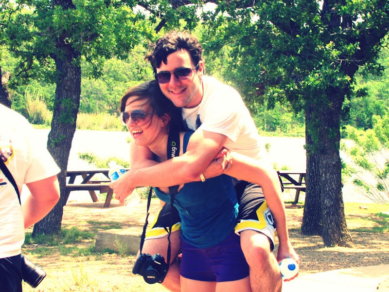 Super Tall Adult Men Get Their First-Ever Piggyback Rides on an Even ...