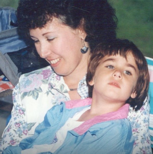 15 Signs You Grew Up With A Fashion Obsessed Mother