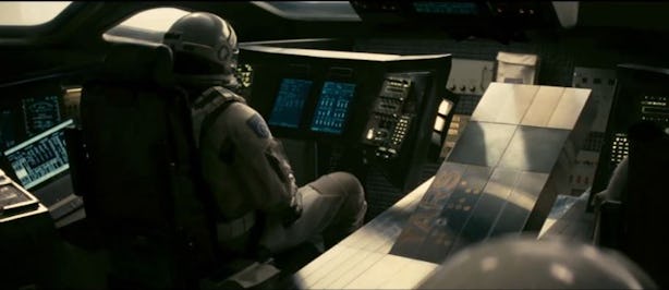 'Interstellar' Robot TARS: Terrible or Awesome? Let's Discuss
