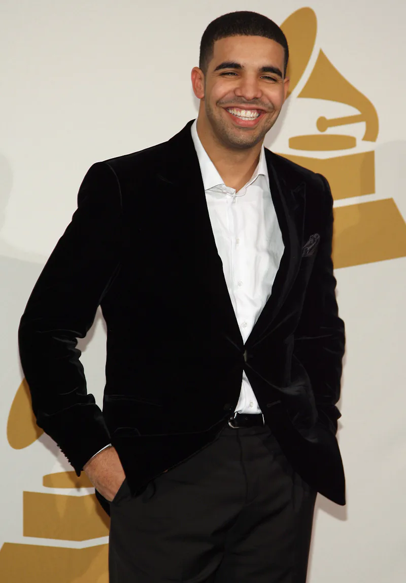 8 Drake Lyrics That Make You Wish He Was Your Boyfriend