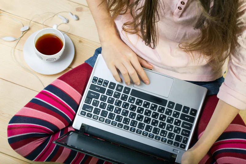 11 Ways To Wear Your Netflix Watching Clothes Out Into The World