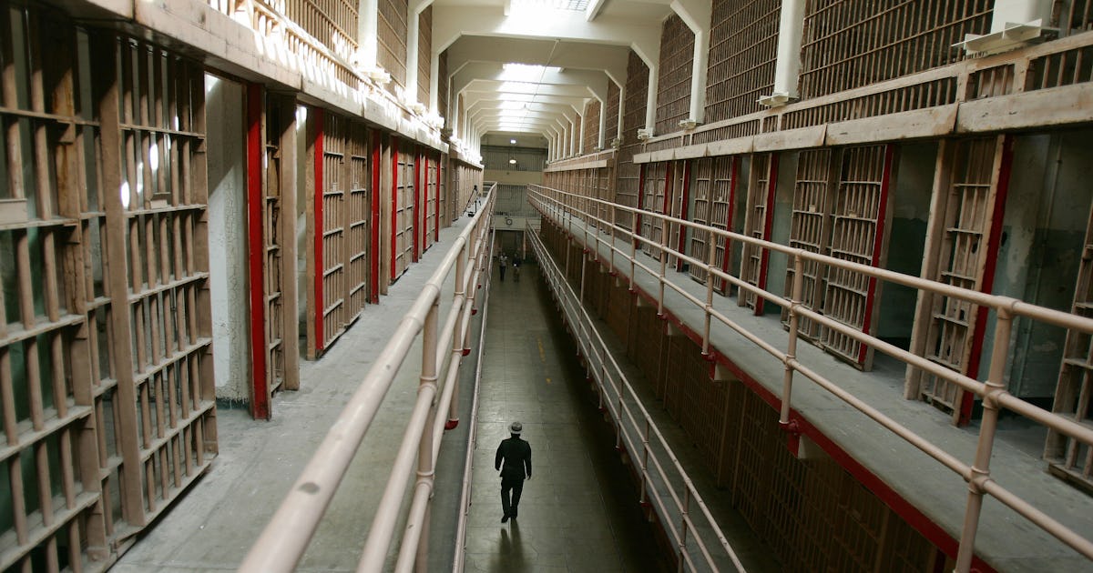Who Is Eric Glisson The Bronx Six Member Was Exonerated After Nearly