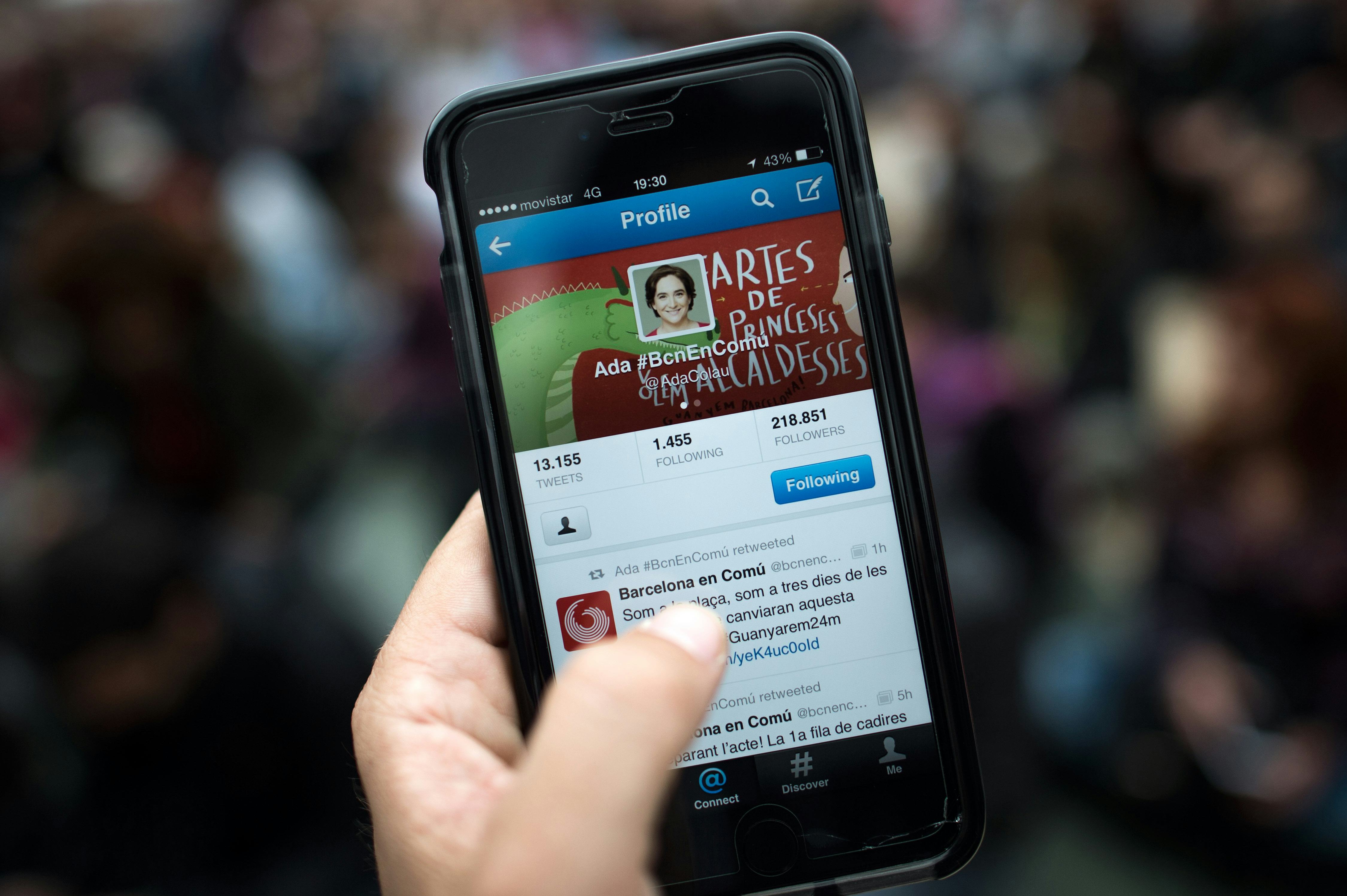 Tweets Sent From Smartphones Are More Negative, Says Study, So You May ...