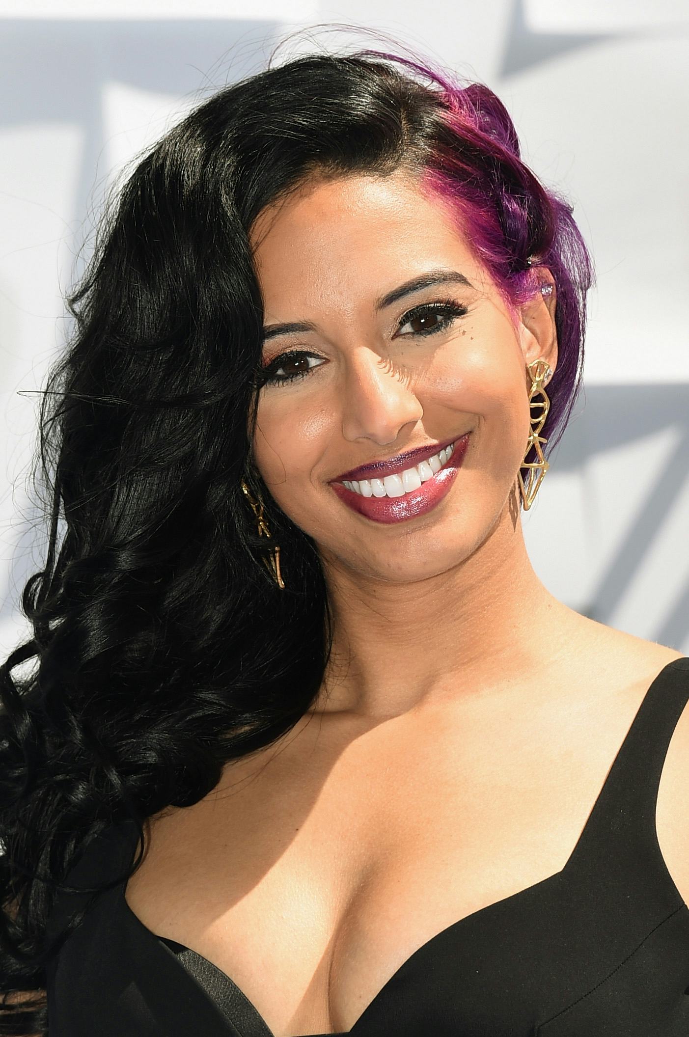 7 Of Nessa's Best Makeup Looks On Instagram To Prepare Us For Her VMAs ...