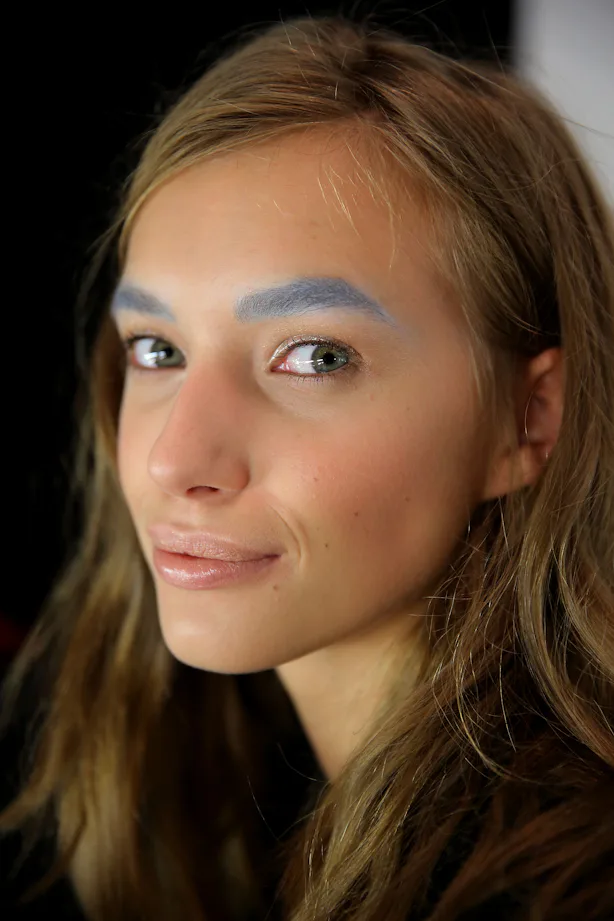 Colored Eyebrows Are the NYFW Beauty Trend For When You Want To Look ...