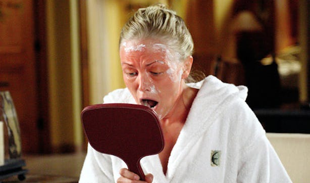 The 9 Emotional Stages Of Getting A Sunburn Because Turning Into A ...