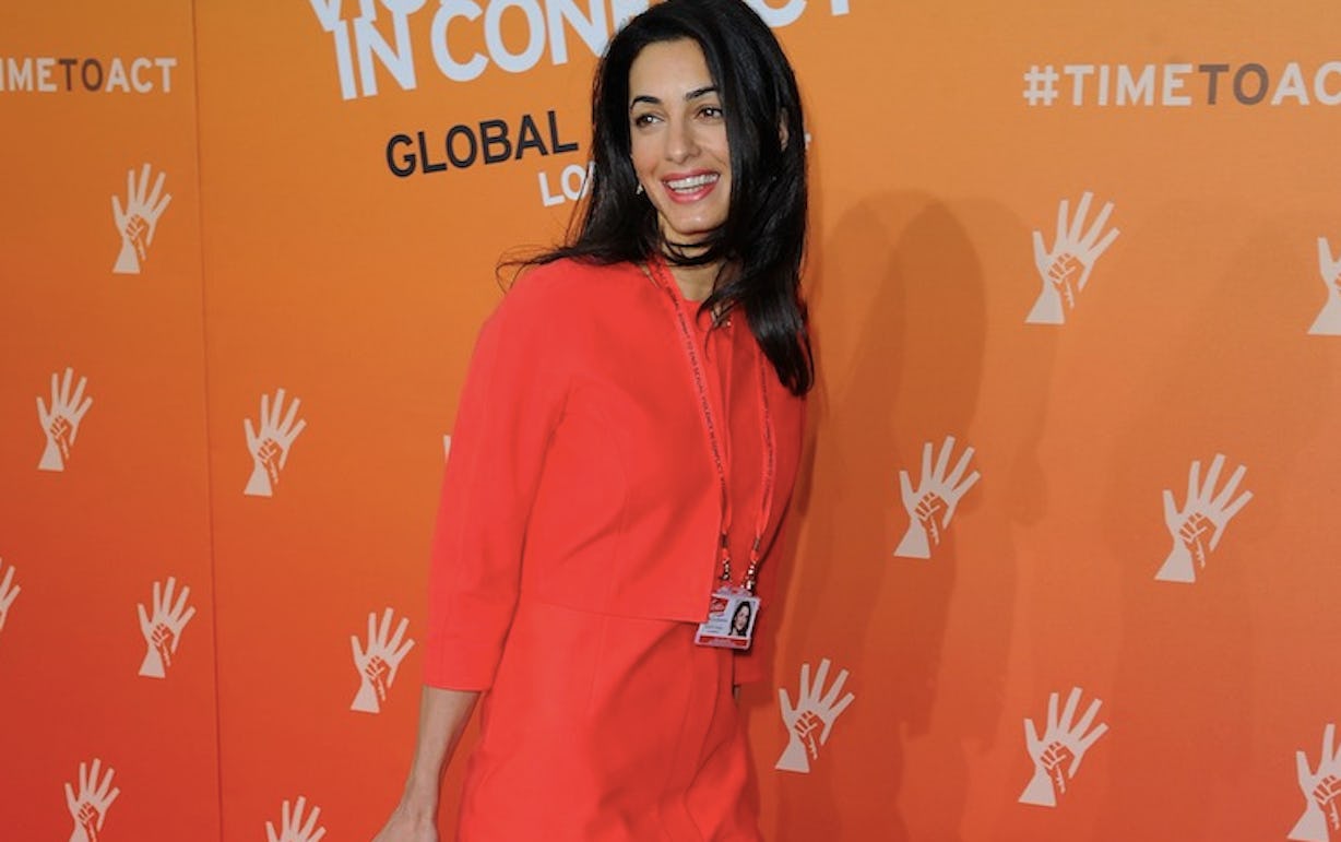 11 Amal Almuddin Style Moments That Prove She's The Most Fashionable ...