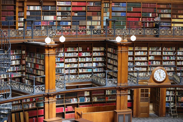 14 Habits Of Highly Annoying Library Patrons, Because No One Wants To ...