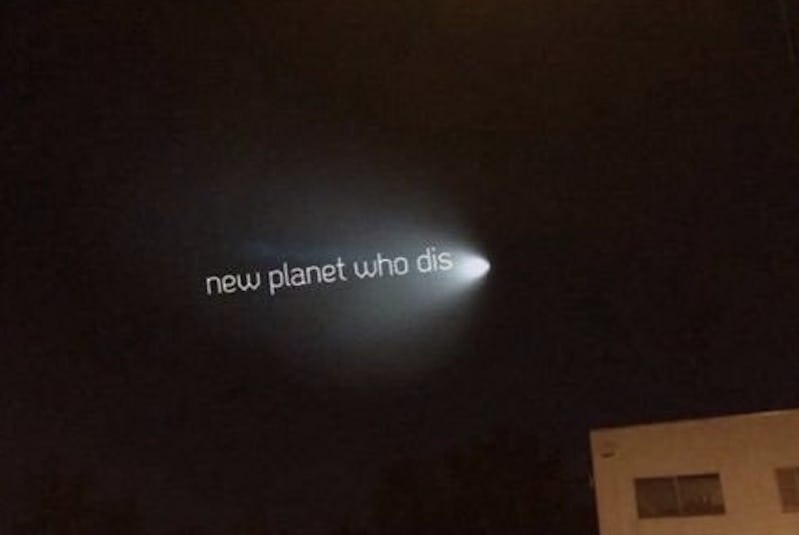 The UFO Sighting Memes Inspired By The Missile Launch On The West Coast ...