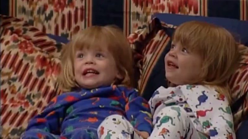 Nicky & Alex Are All Grown Up On The 'Fuller House' Set — PHOTO