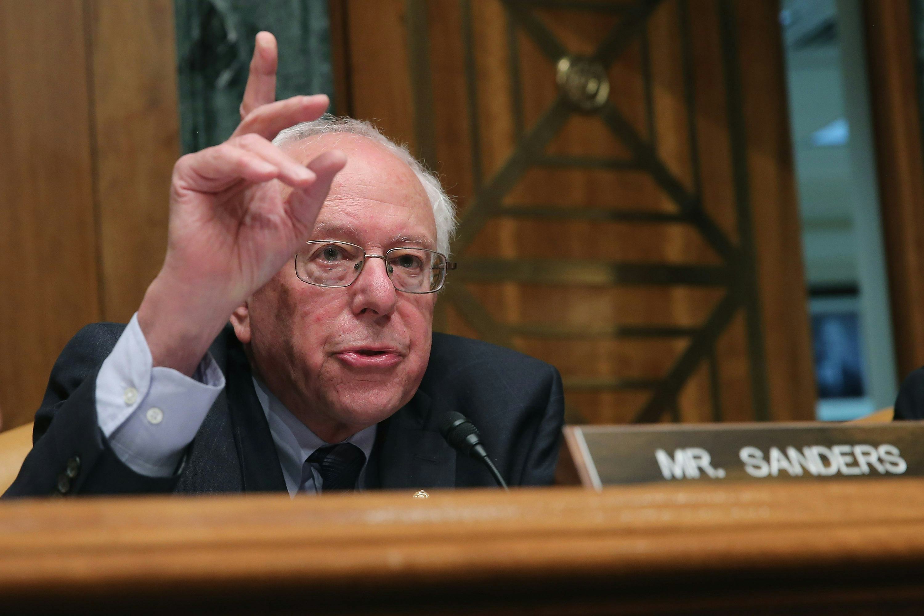 7 Hilarious Bernie Sanders Memes That Make His Unexpected Success ...