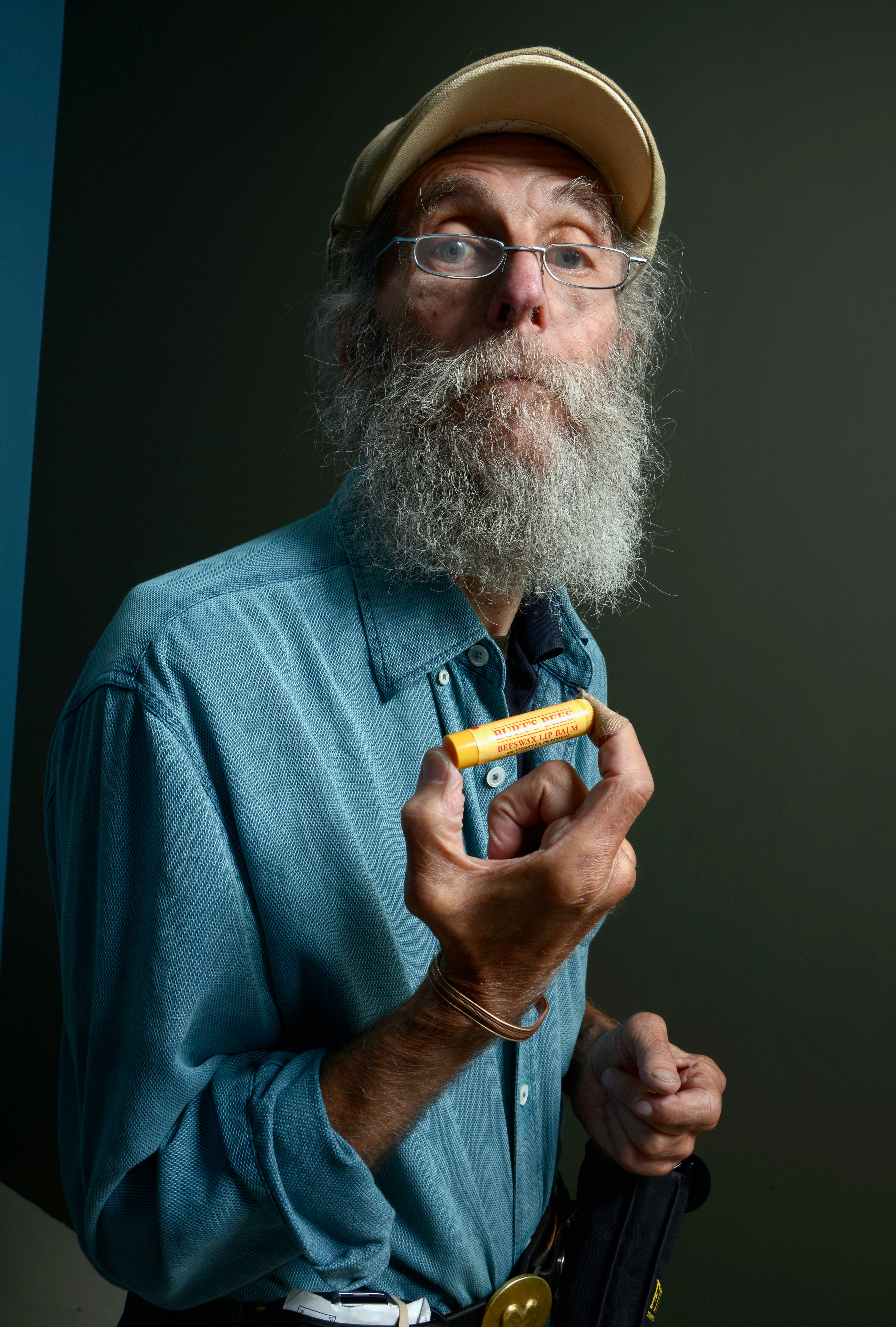 Burt Shavitz, A Burt's Bees Co-Founder, Is Dead At 80 & The Company's ...