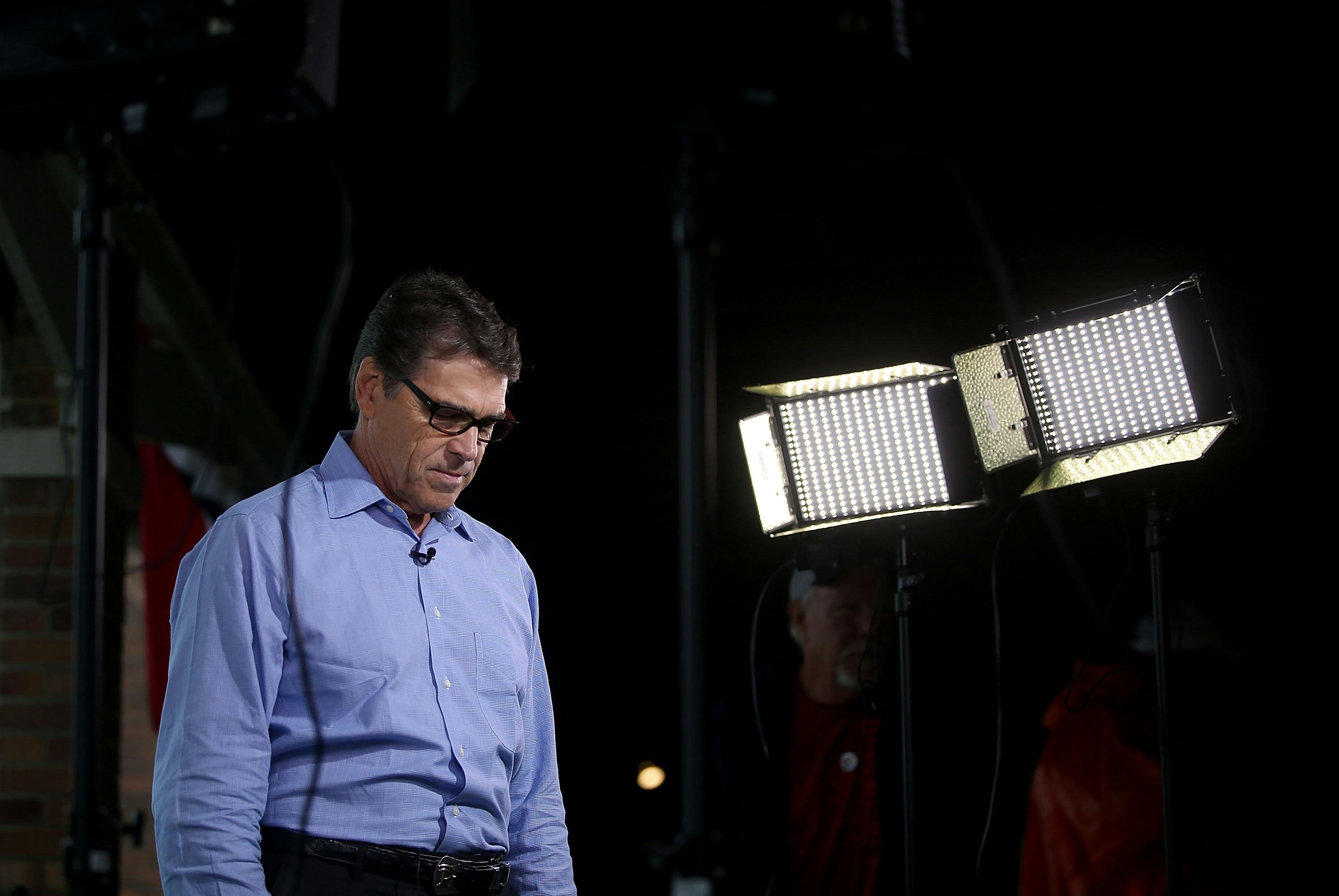 Will Rick Perry Drop Out Of The 2016 Election? His Campaign Isn't ...