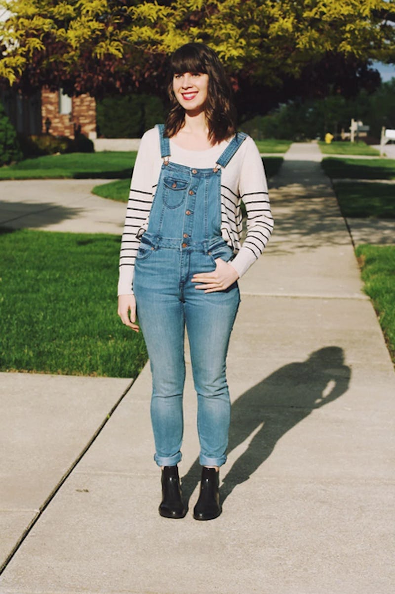 How To Style Overalls Because It's Definitely One Of The Trickiest ...