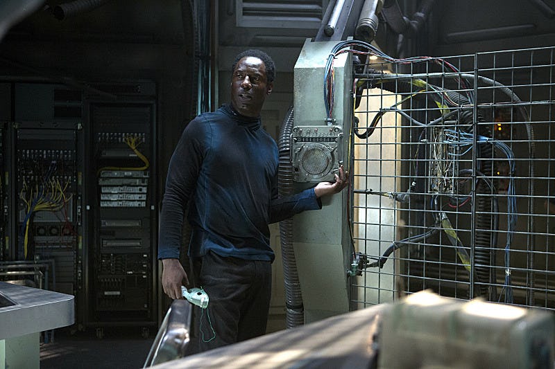 'The 100' Season 2 Spoilers Suggest The Ark & Chancellor Jaha Will Be ...
