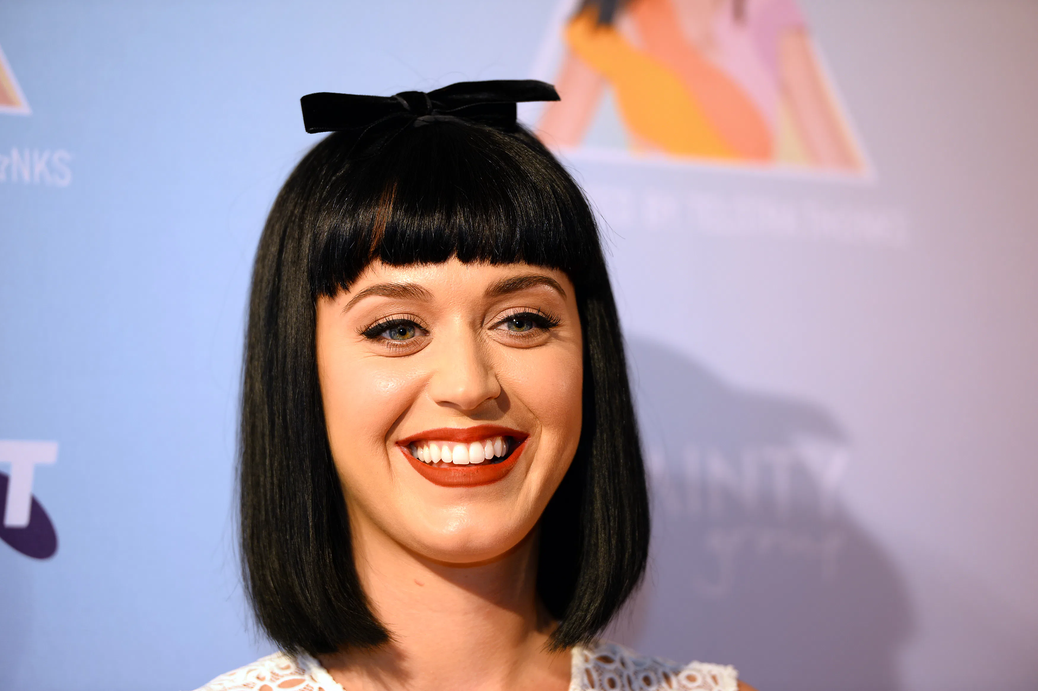 Katy Perry Wears Sunflower Dress On Tour In Taipei, Stirs Up ...