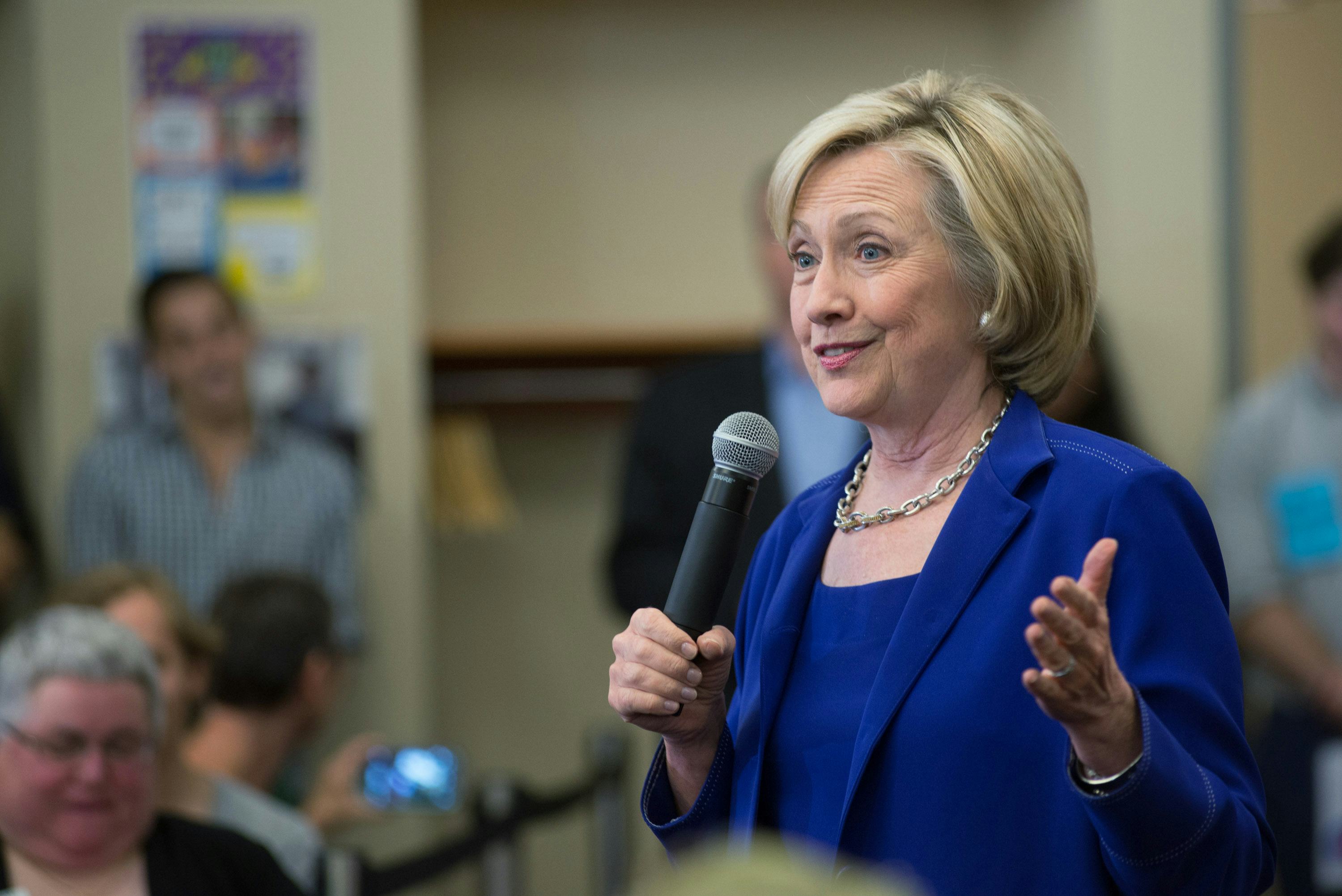 Hillary Clinton Says San Francisco "Made A Mistake" In Not Sending Away ...