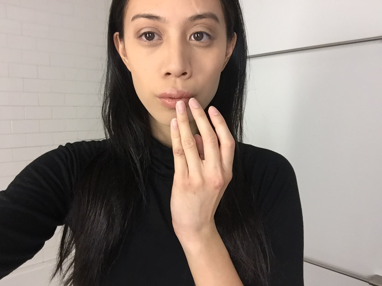 I Used My Fingers Instead Of Makeup Brushes & Here's What Happened — PHOTOS