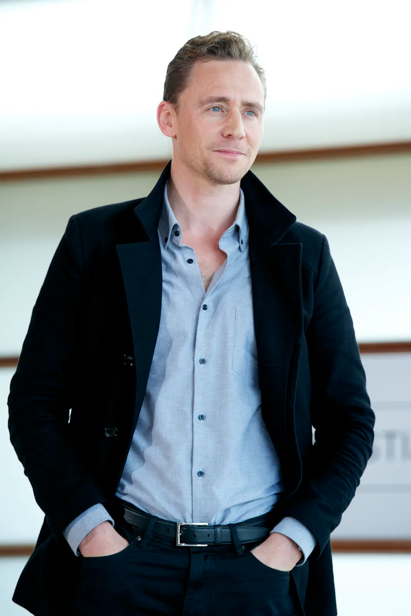 9 Tom Hiddleston One-Liners That Will Make You Sound Smarter In Prickly ...