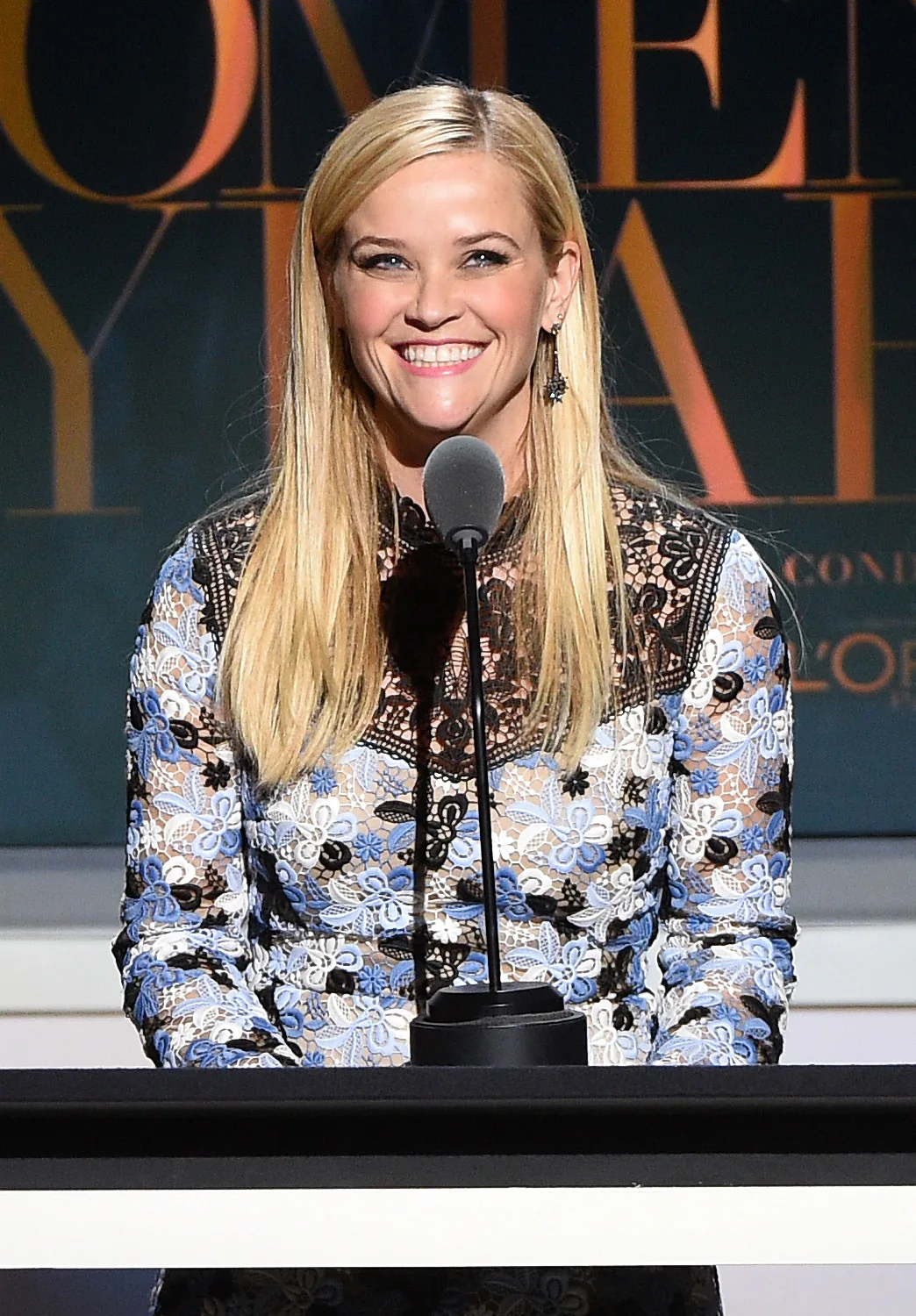 7 Amy Schumer & Reese Witherspoon Quotes That Prove They Would Make A ...