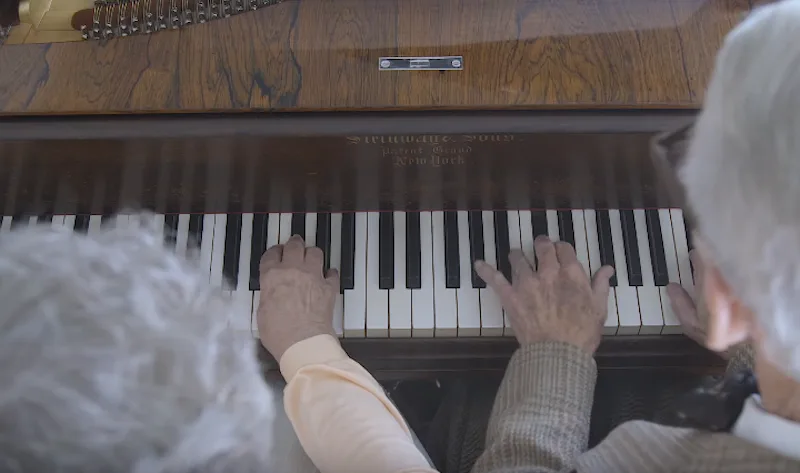 Grandparents Dress Up As 'Up' Characters For 60th Anniversary, And You ...