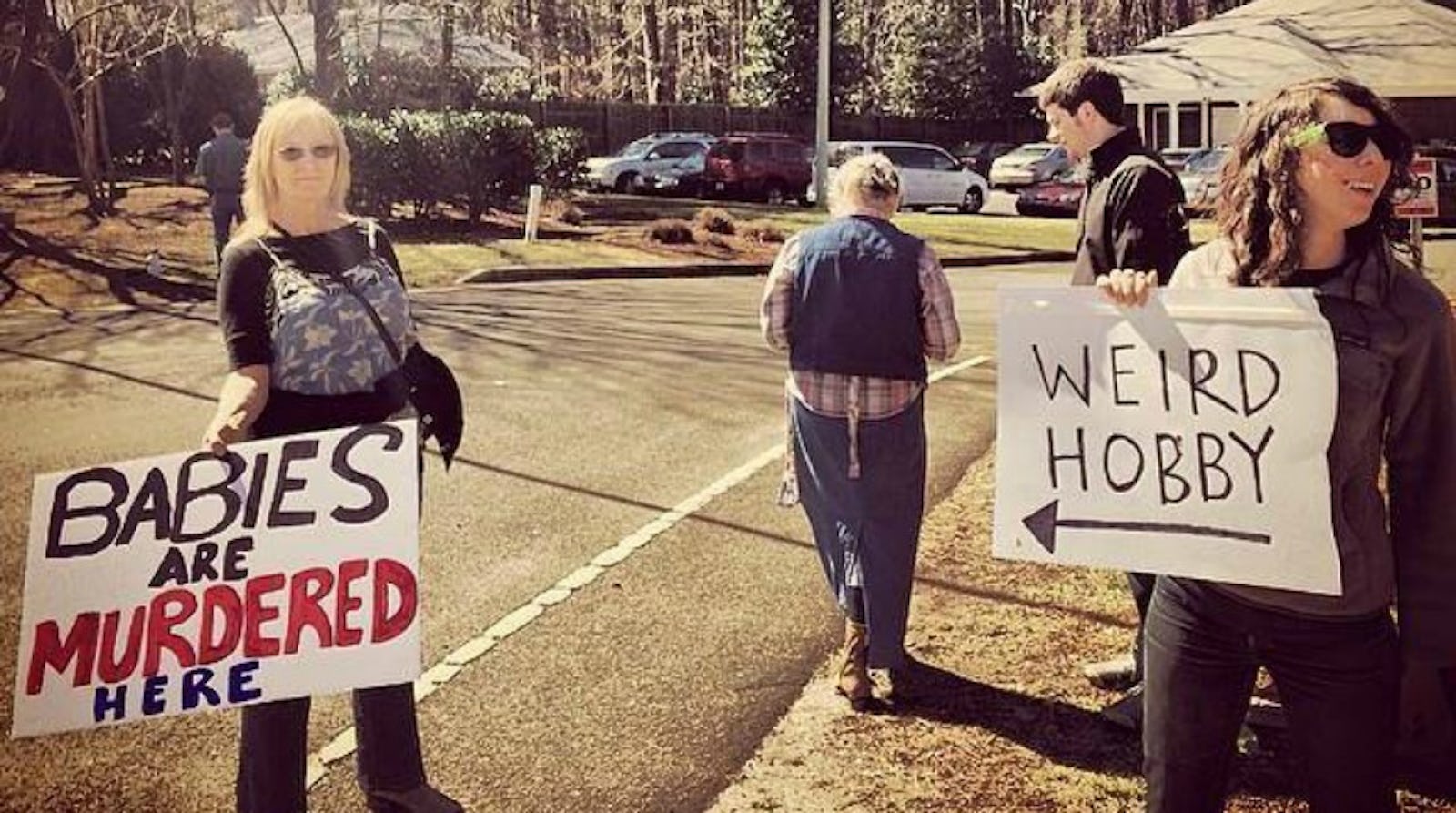 Grayson and Tina Haver Currin’s Counter-Protest to Abortion Clinic ...