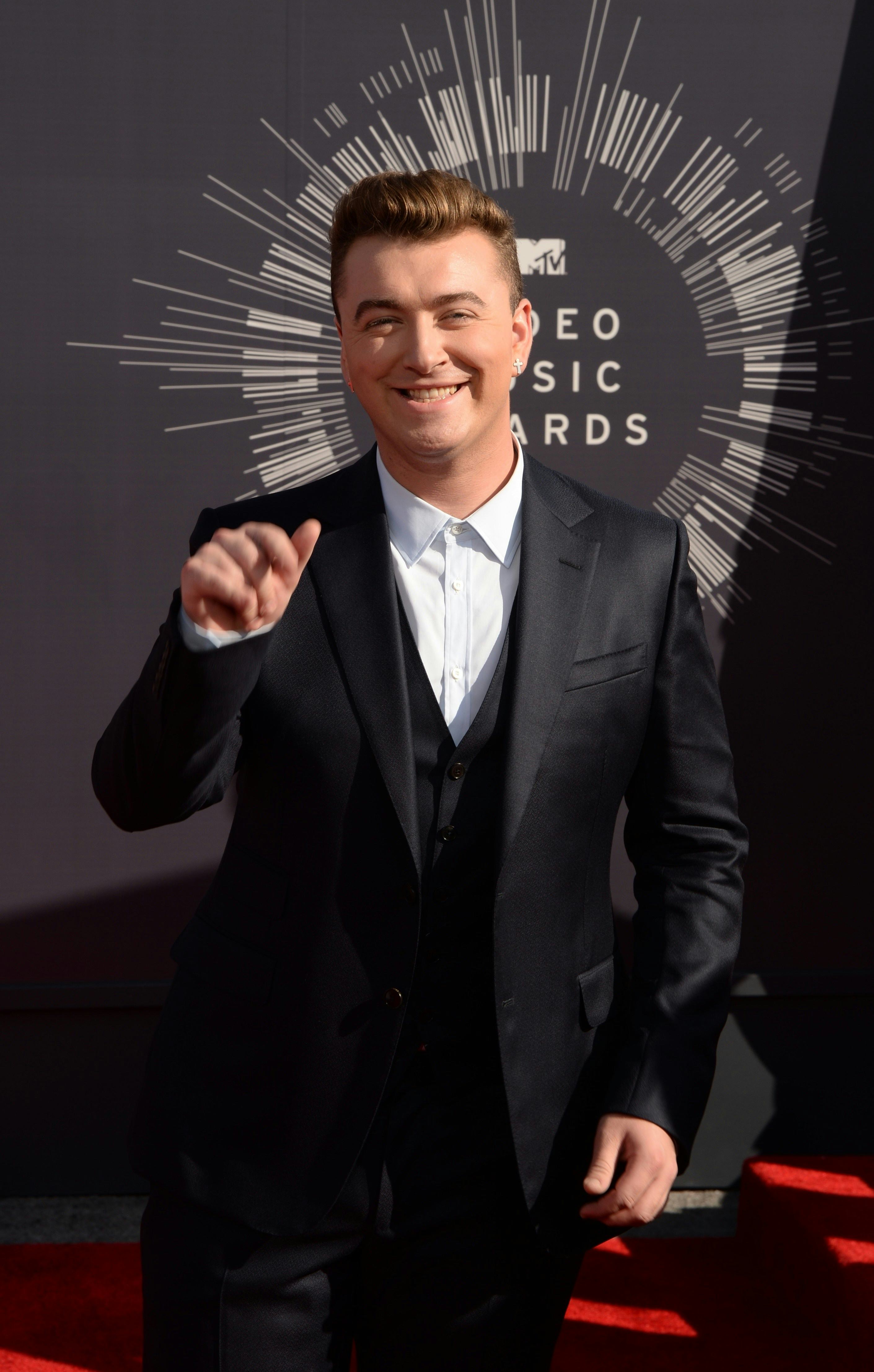 23 Sam Smith Instagram Pics That Prove He Lives The Absolute Best Life ...