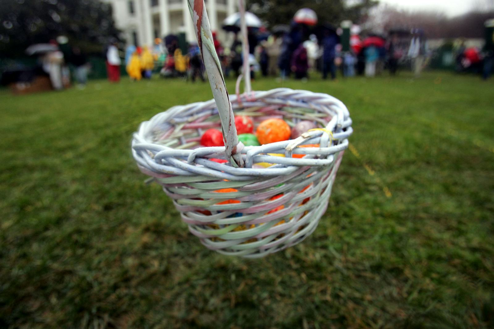 Where Are The Best Places To Hide Easter Eggs GoodPlacesToHideAnEgg where-are-the-best-places-to-hide-easter-eggs-goodplacestohideanegg