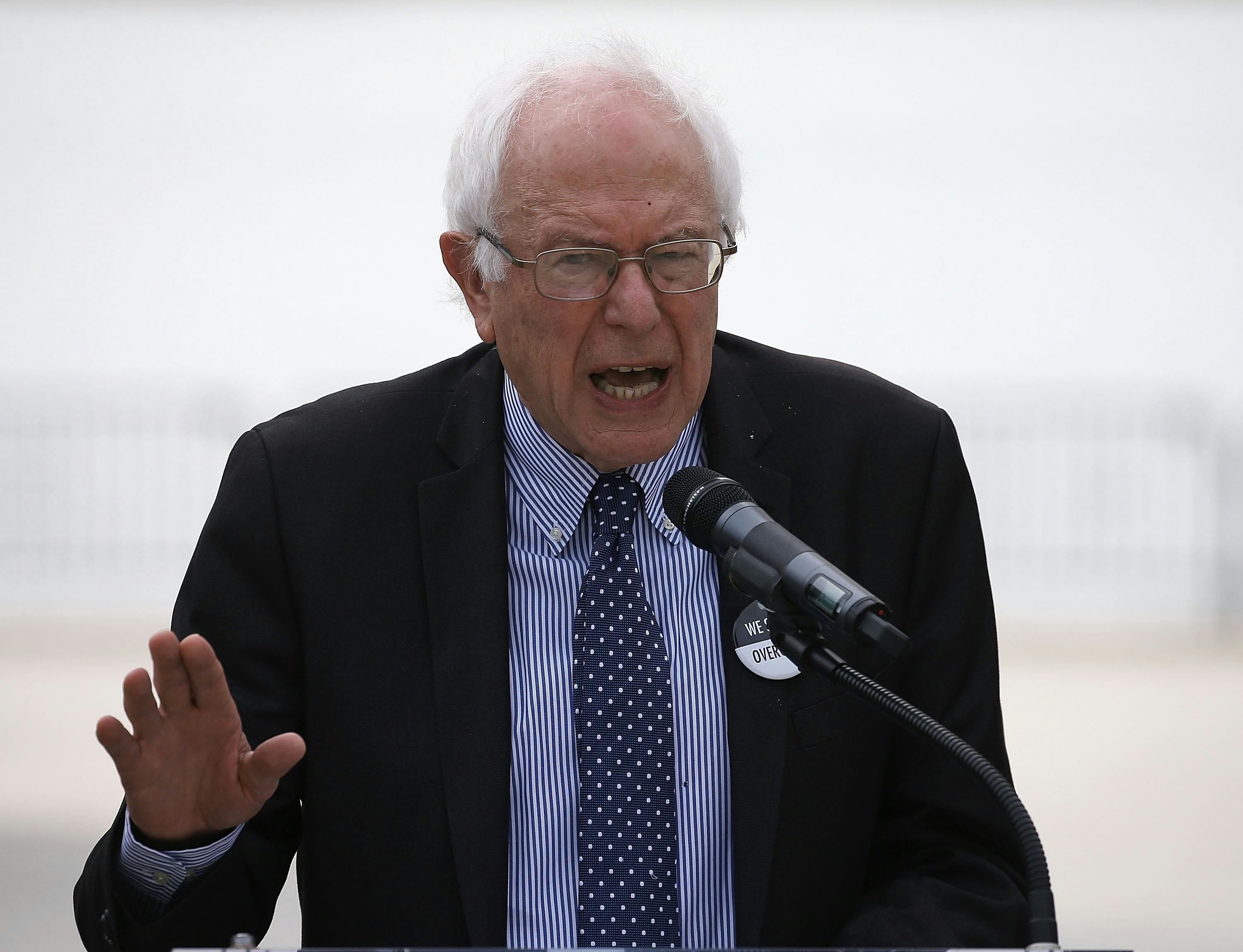 Bernie Sanders & Black Lives Matter Protesters Meet Again, But Why Are ...