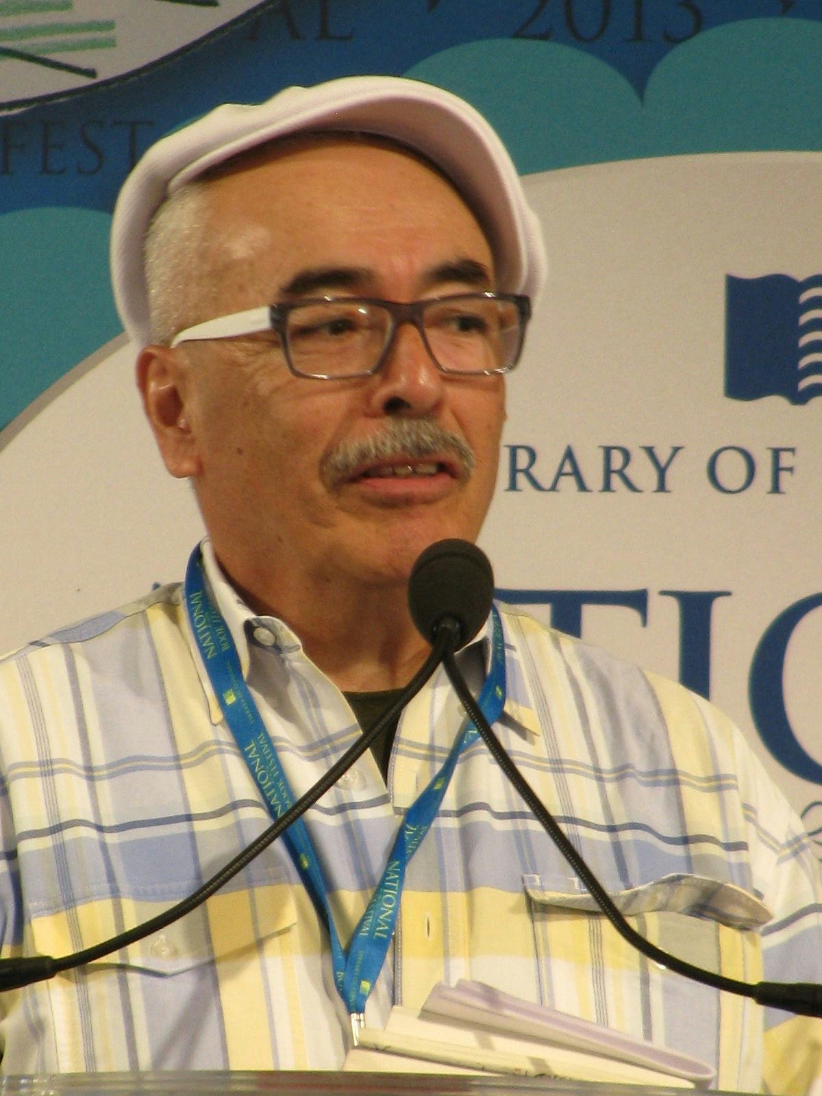 Who Is Juan Felipe Herrera? The Poet Laureate Is Exploring Cultural ...