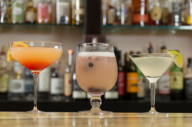 "100 Years Of Cocktails In Two Minutes" Video Tells You Exactly What To ...