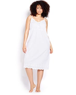 What Are The Coolest Fabrics To Sleep In? Here Are 8 Pajamas For A Non ...