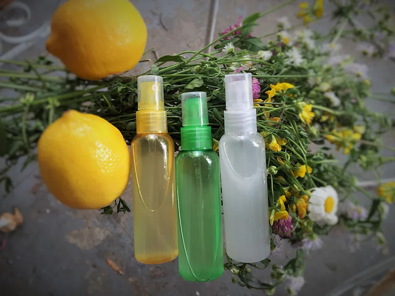 How To Make Bug Spray At Home That Actually Works Using All Natural ...