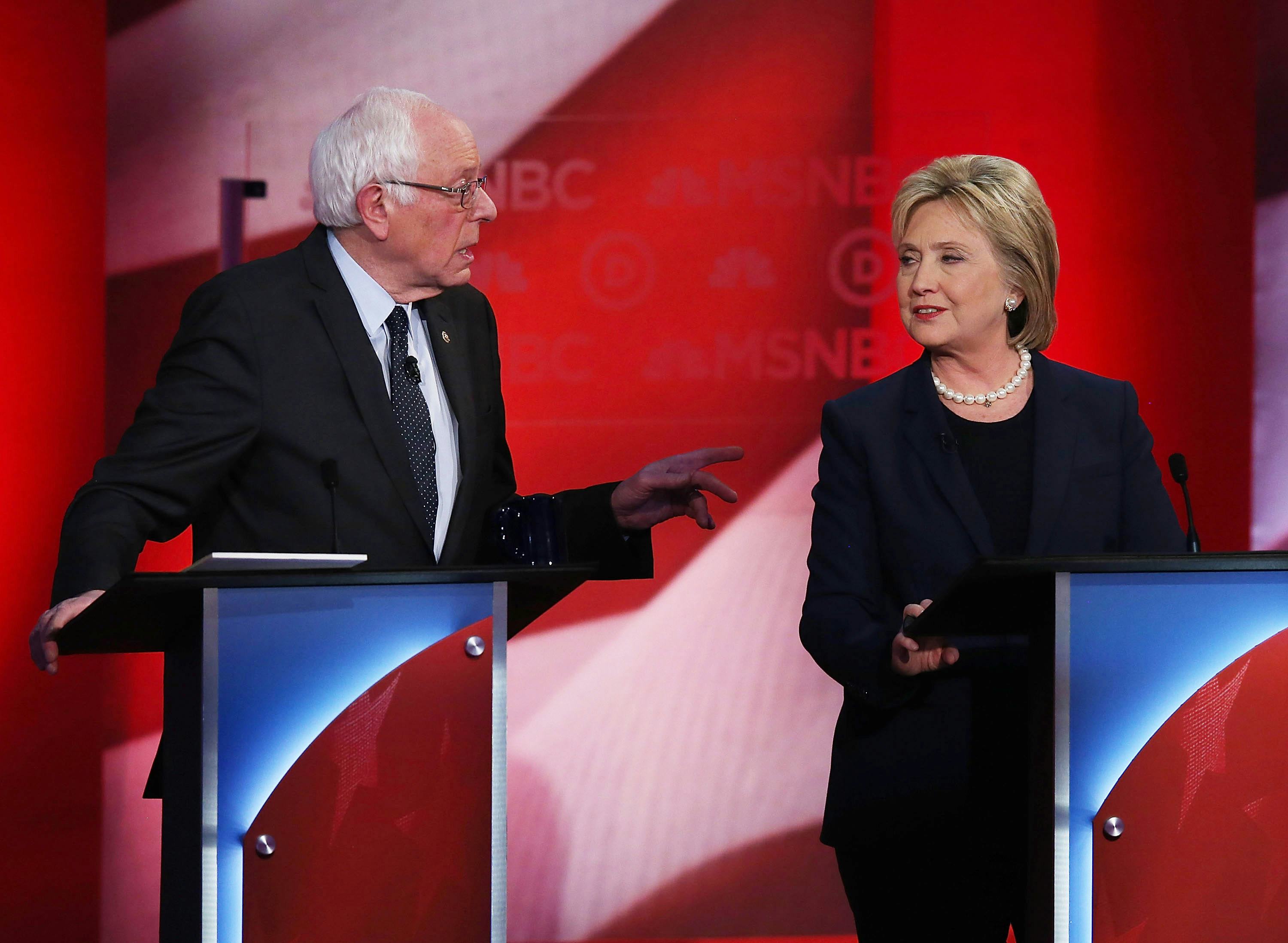 This Single Democratic Debate Tweet Sums Up Exactly What Everyone Was ...