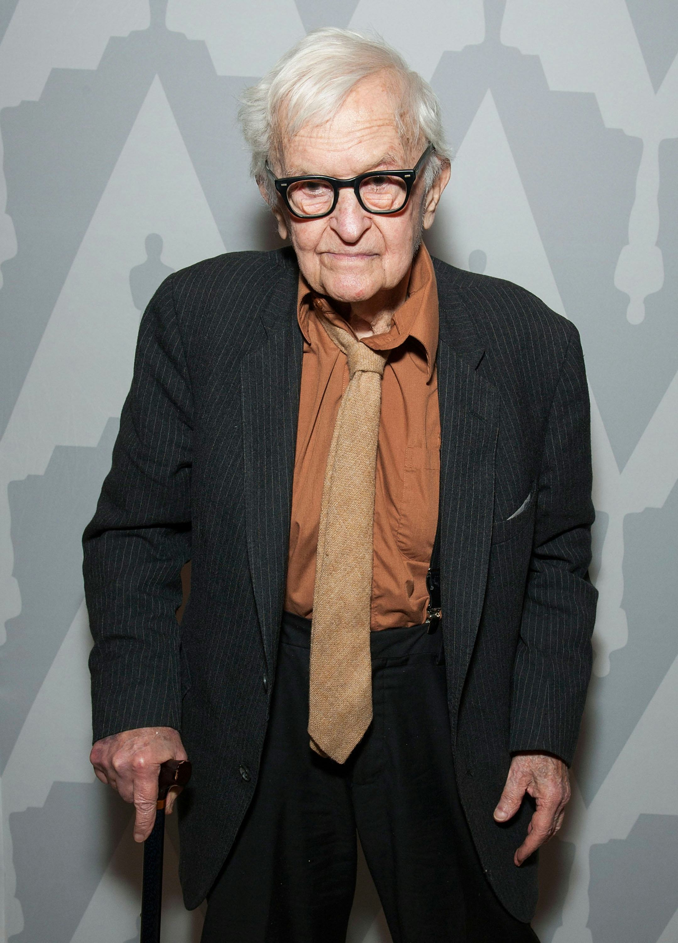 7 Reasons Albert Maysles' 'Grey Gardens' Is Something Everyone Should ...