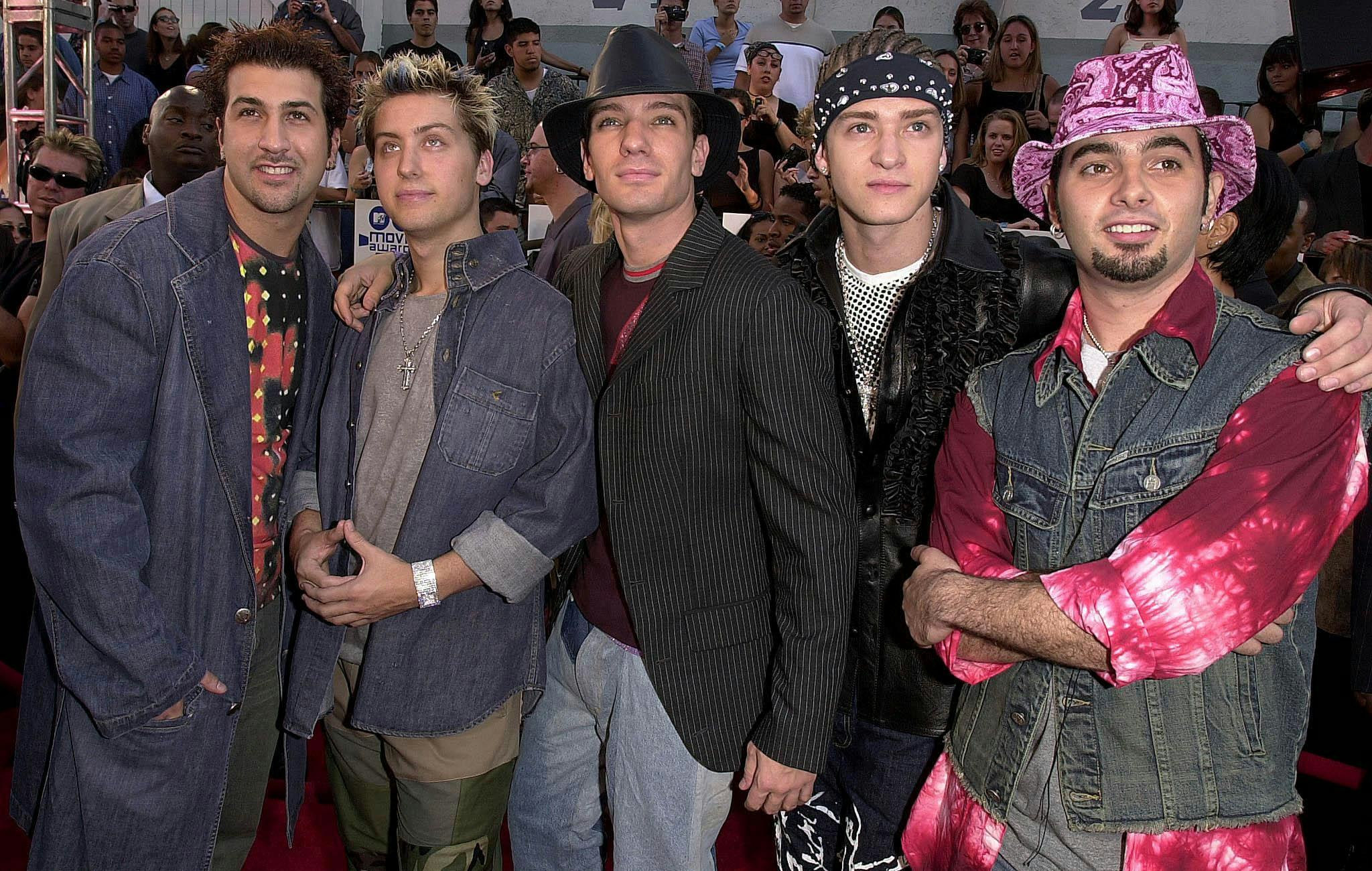 8 Boy Band Songs Every Karaoke Night Needs, From *NSYNC To Hanson To ...