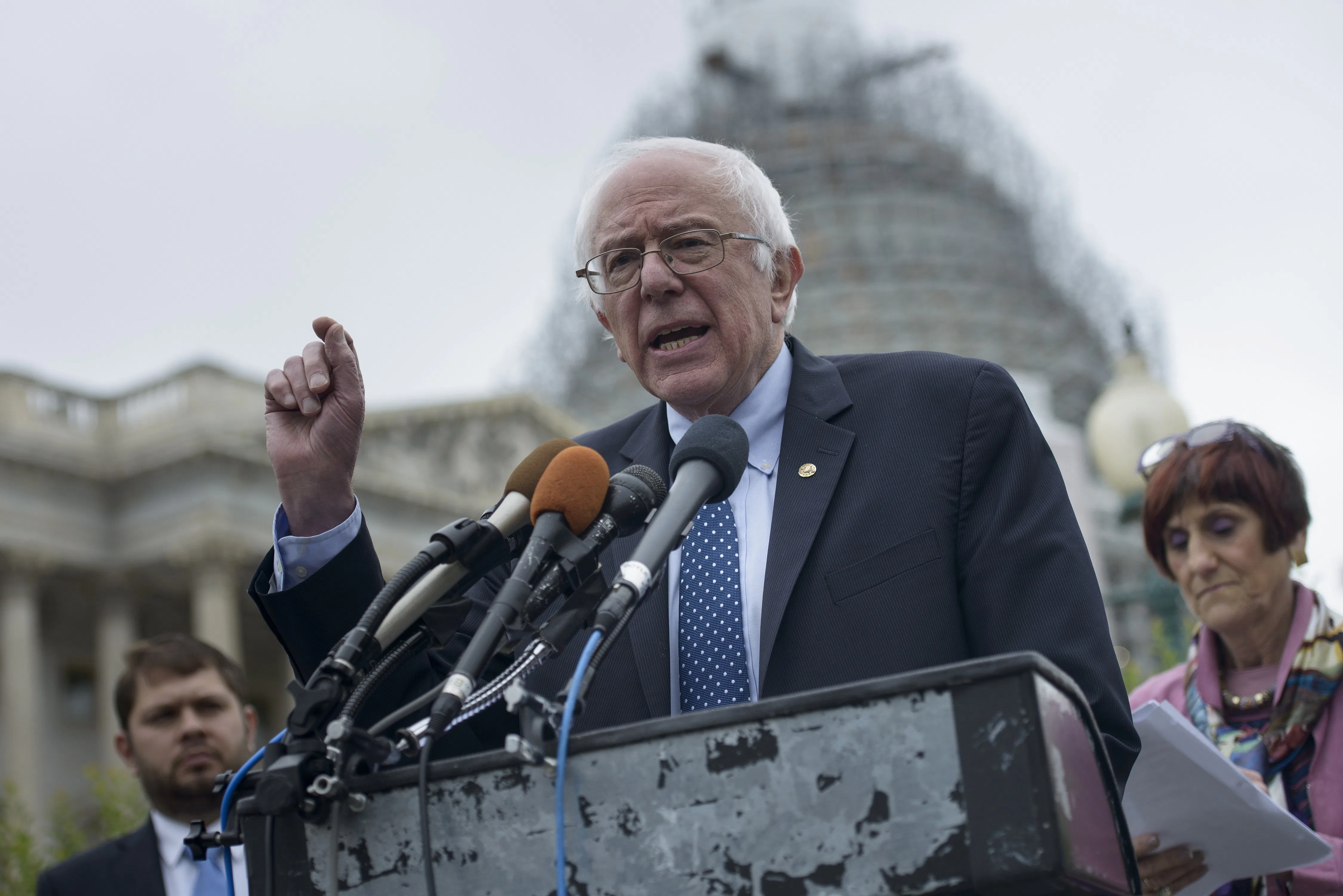 Bernie Sanders' Early Polling Numbers Are Climbing, But How Do They ...