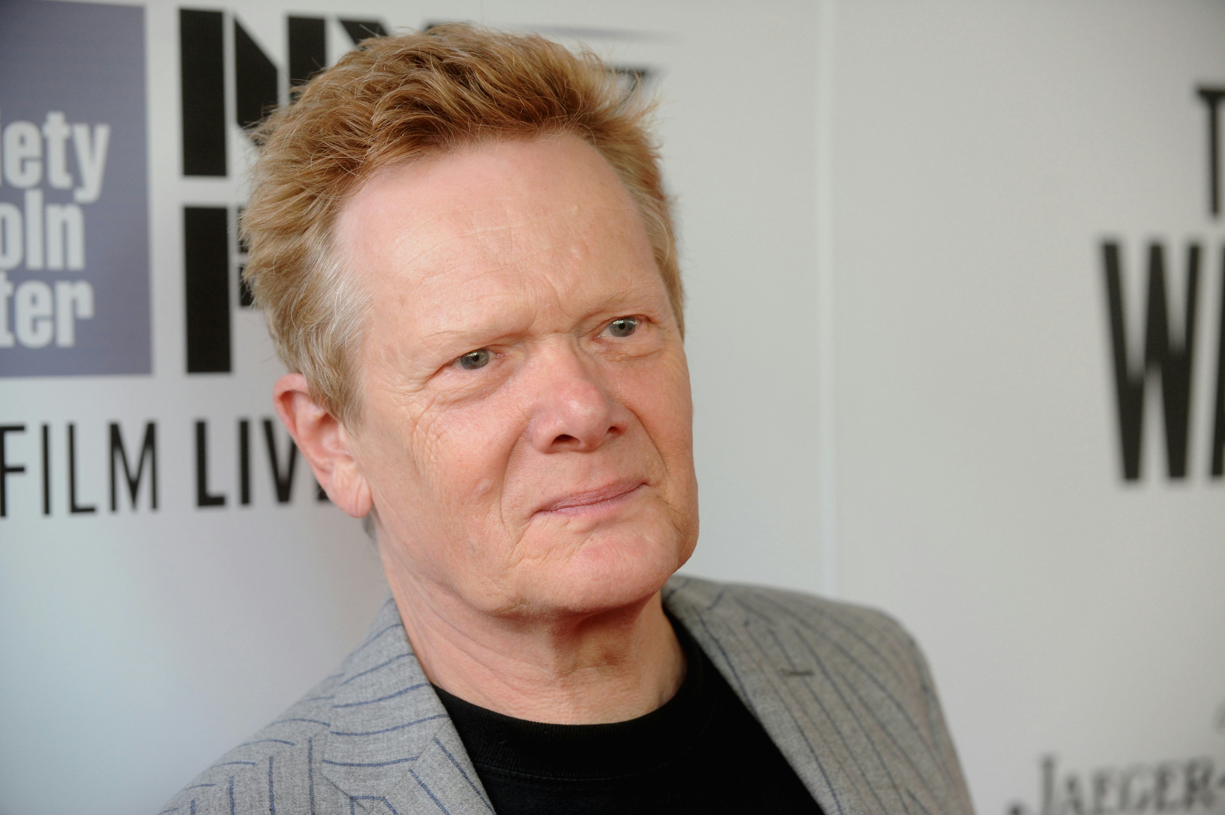 3 Philippe Petit Stunts Even More Outrageous Than His Famous Twin ...