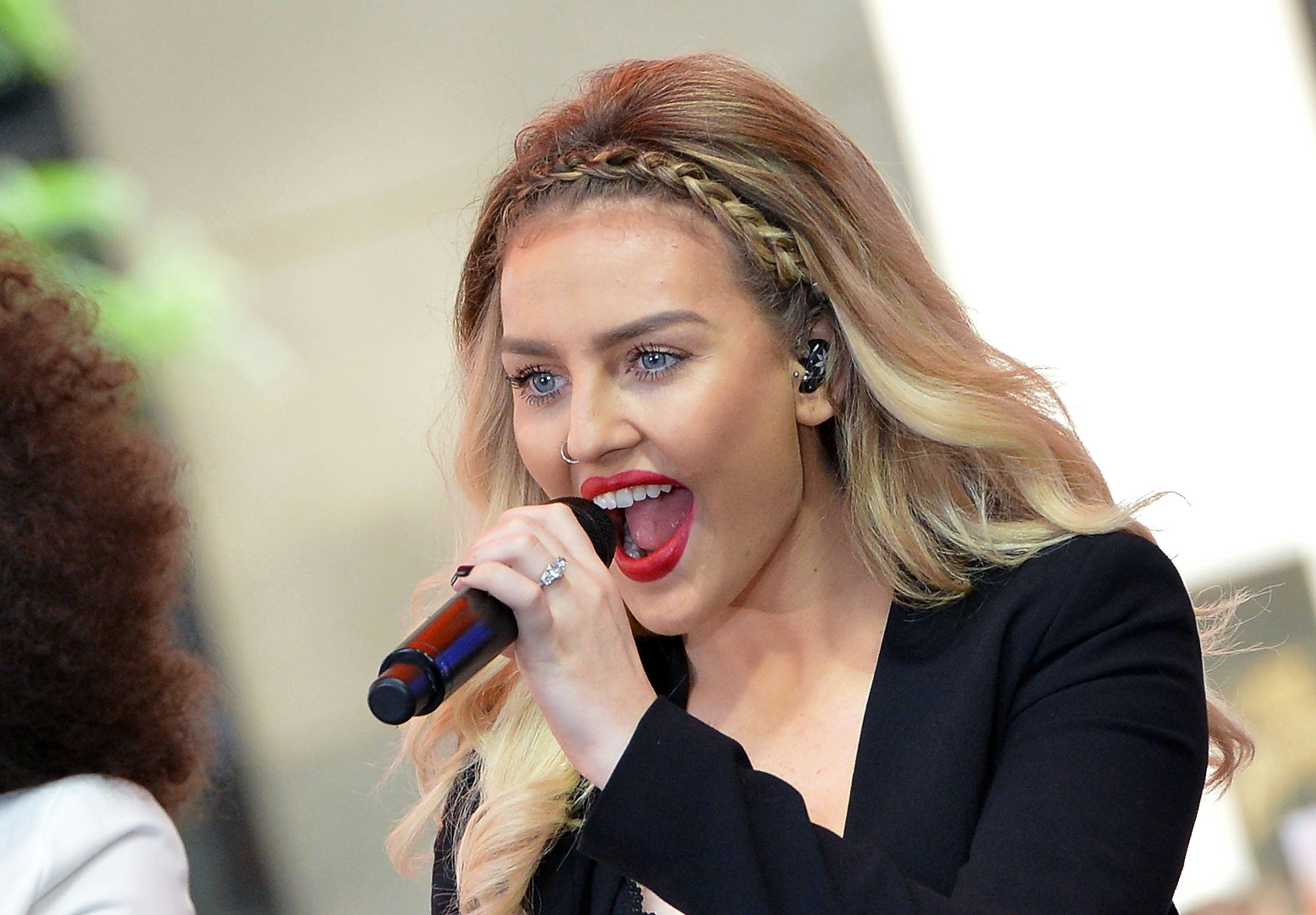 Perrie Edwards Calls Herself "Perrie Malik" & The World Gets Further ...
