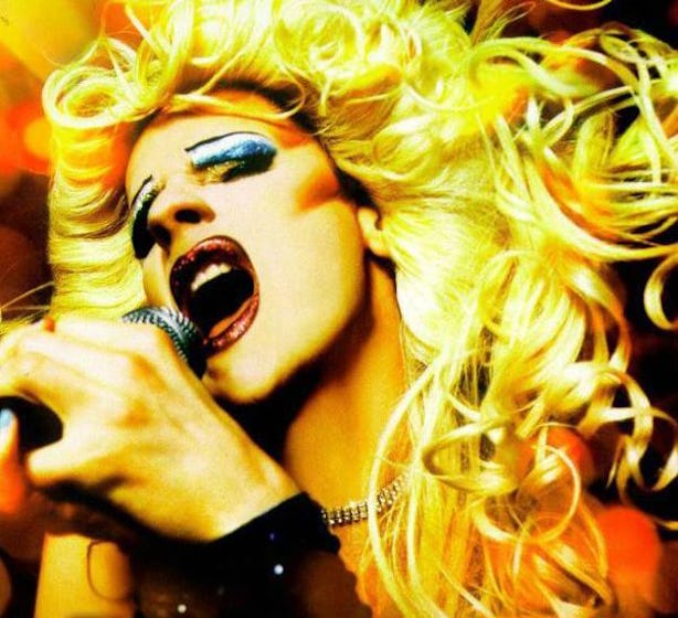 7 Reasons People Become So Obsessed With 'Hedwig And The Angry Inch'