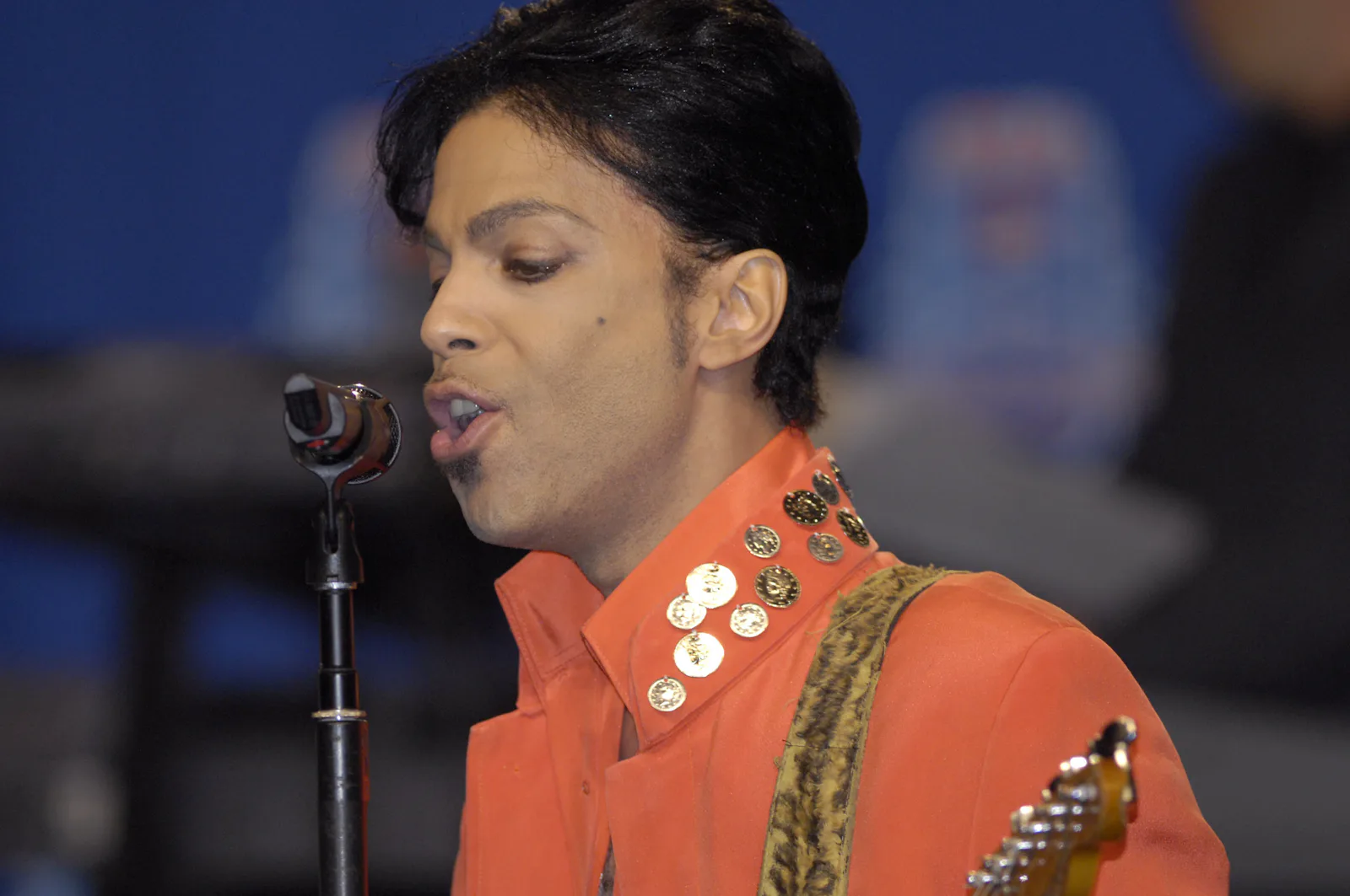 What Do Crying Doves Mean To Prince? "When Doves Cry" Has A Bittersweet ...