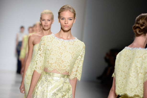 11 Crop Tops From NYFW To Get You Re-Excited About The Belly-Baring ...