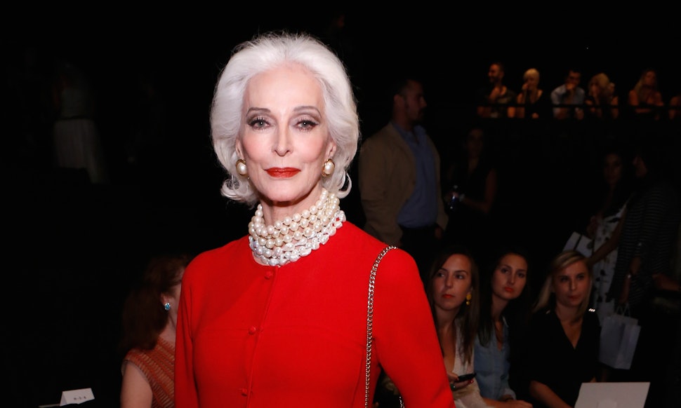 Fashion Week Teaches Us How To Be Glamorous Older Women