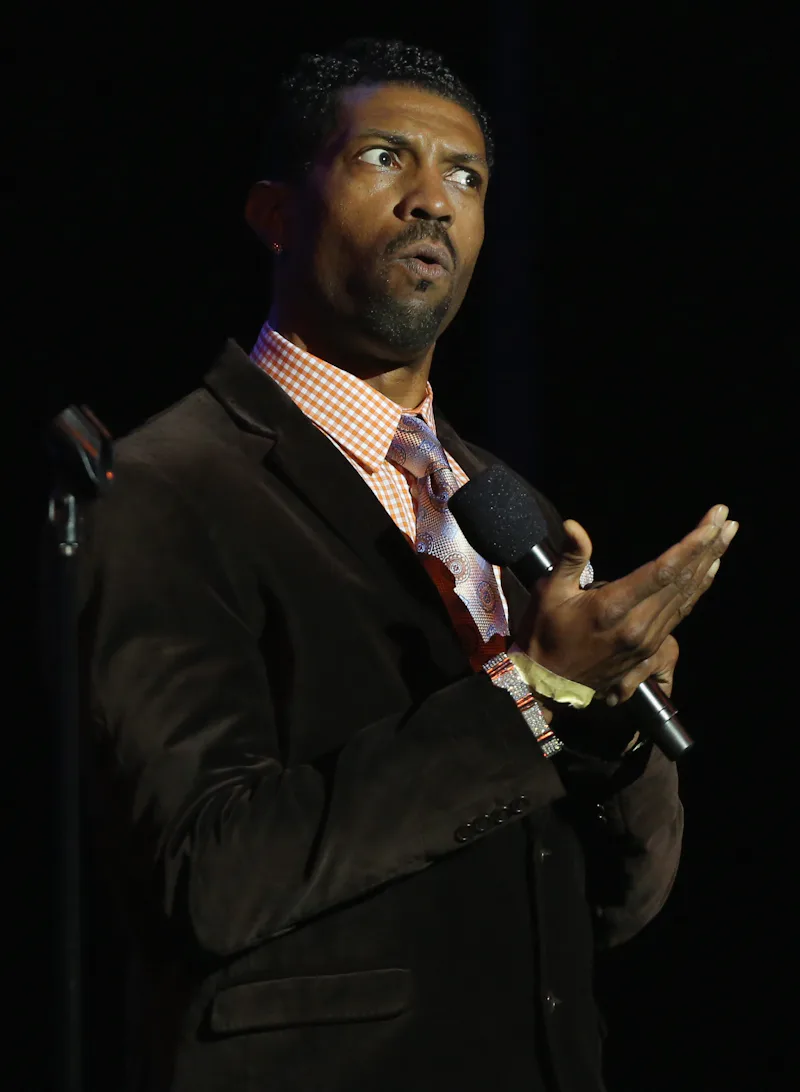 'Black-ish' Guest Star Deon Cole Proves The Show Can Still Take on Race