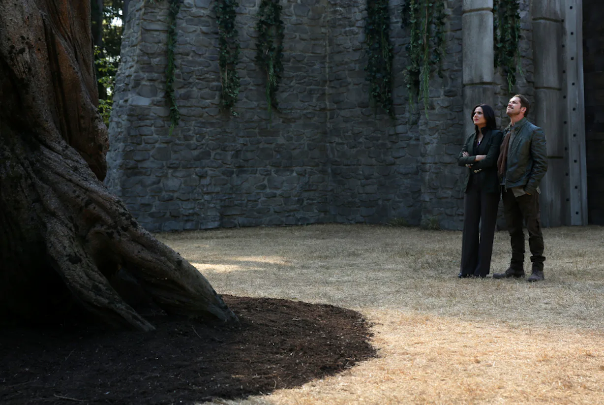Who Trapped Merlin In A Tree On 'Once Upon A Time'? The Sorcerer's ...