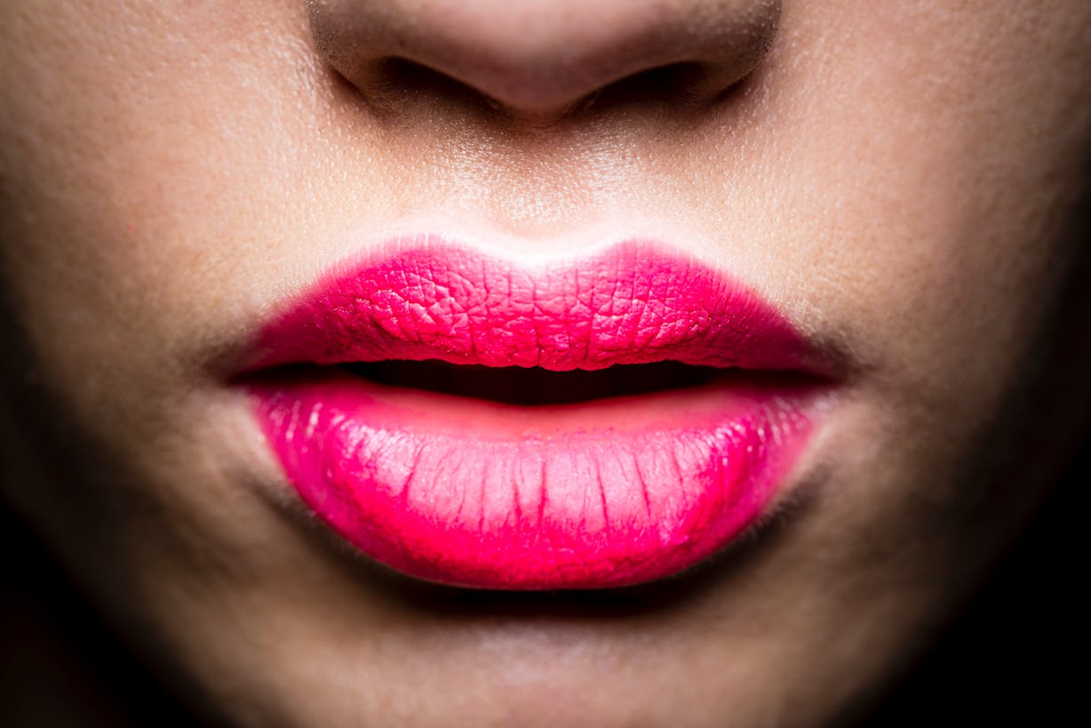 How To Cover Up A Cold Sore When It Gets In The Way Of Your Makeup Look how-to-cover-up-a-cold-sore-when-it-gets-in-the-way-of-your-makeup-look