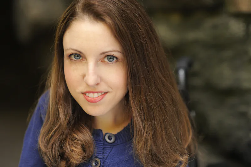 Comedian Shannon DeVido On Being An Actor With A Disability & Being ...