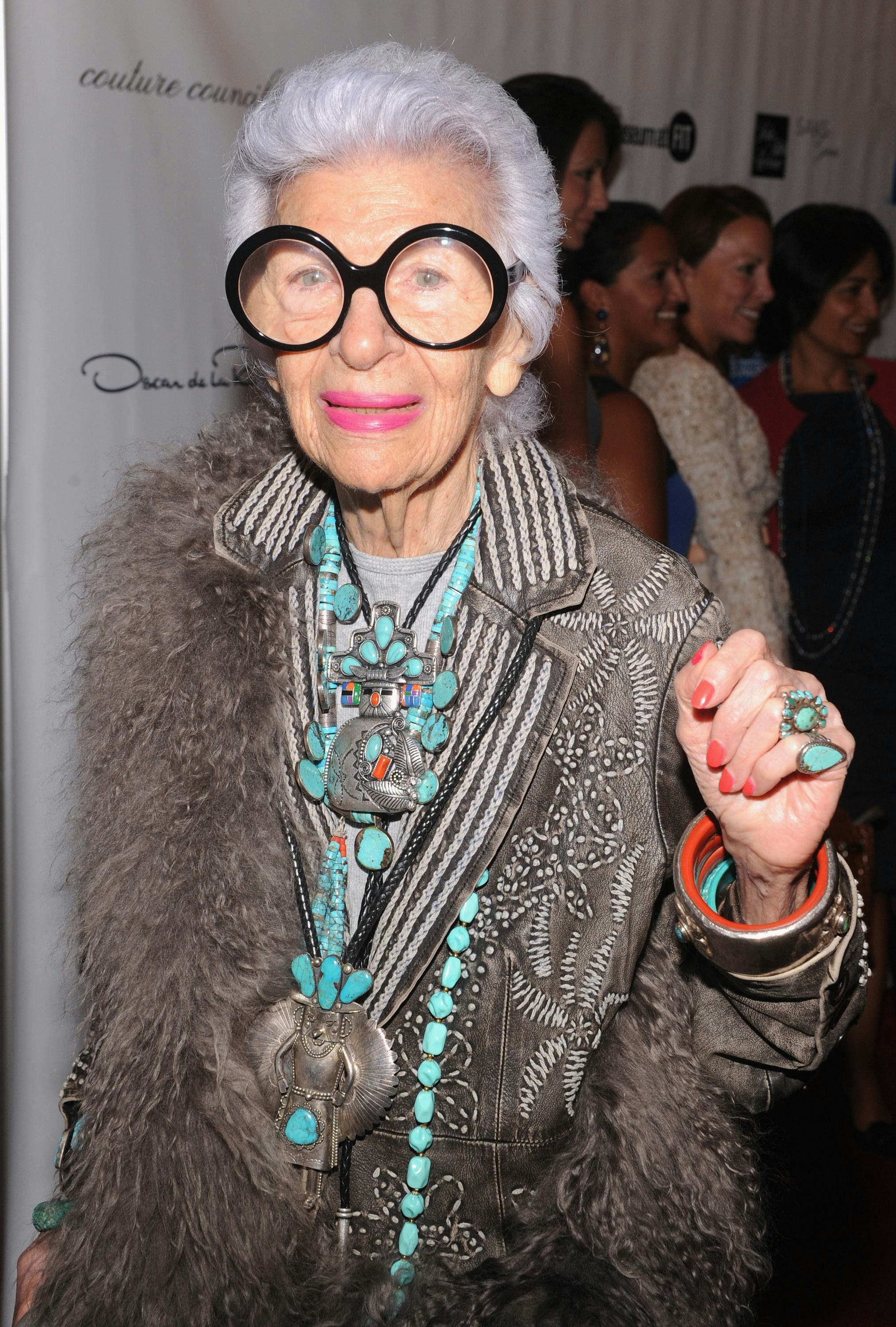 Iris Apfel Says She's Not A Feminist, But We Still Love And Respect The ...