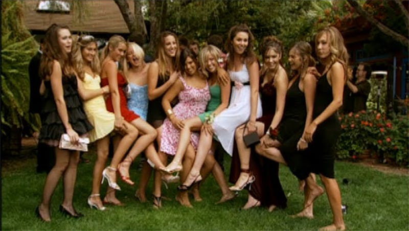 11 Things Every Girl Wanted To Wear To Prom In The 2000s