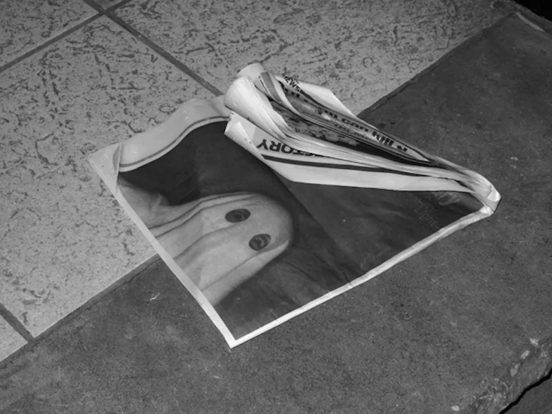 10 Classic Urban Legends That Scared the Pants Off Us When We Were Kids